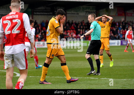 Port Vale's Anthony de Freitas (right) in action during the Sky Bet ...