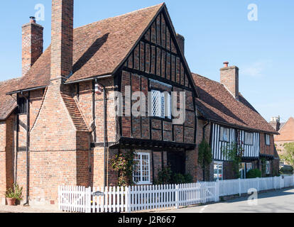 Aldbury village stocks, Hertfordshire, England, UK Stock Photo ...