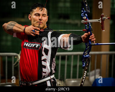 Staff Sgt. Vince Cavazos, a Warrior Games athlete, begins his discus ...