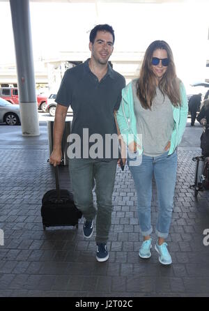 Eli Roth departs from the airport with his wife Lorenza Featuring: Eli ...