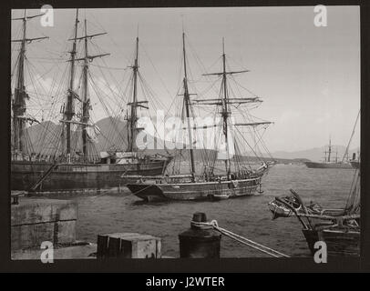 Porto Napoli, Port of Naples, Naples, Italy Stock Photo - Alamy