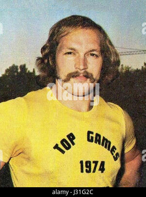 Al Feuerbach competing in the shot put at the 1980 United States ...