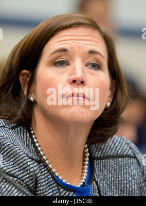 Kerry Philipovitch, Senior Vice President of Customer Experience ...