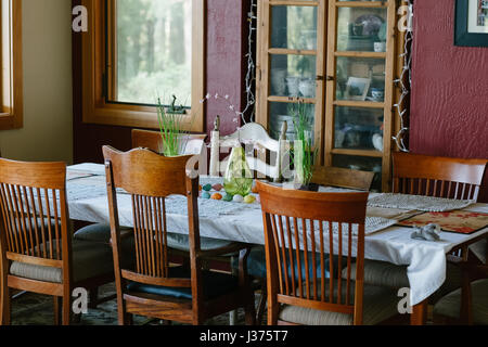 Dinner Table Ready for Easter Supper Stock Photo - Alamy