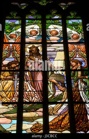 Reproduction of a design for a stained glass window with Saint Louis ...