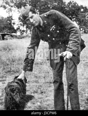 British flying ace of World War One, Captain Albert Ball (1896 - 1917 ...