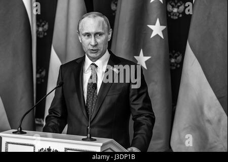 Russian President Vladimir Putin wearing sunglasses during a visit to ...