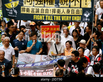 Lam Wing-kee parade in Hong Kong, 2016 Stock Photo - Alamy