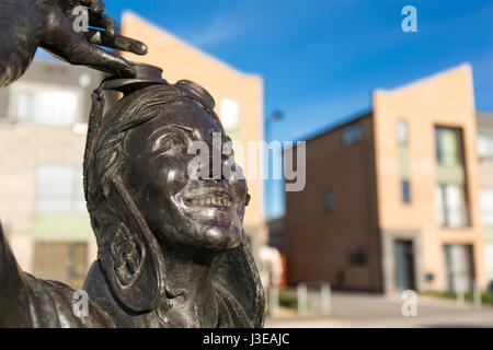 A view of the Amy Johnson Statue on Hawthorne Avenue Housing Estate ...