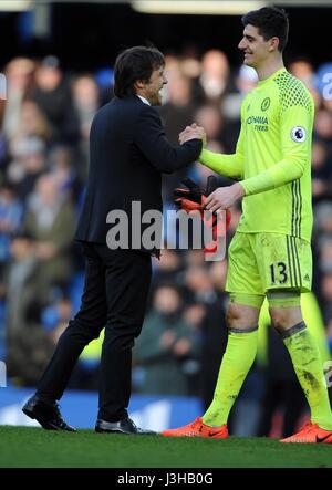 A HAPPY CHELSEA MANAGER ANTONI CHELSEA V ARSENAL STAMFORD BRIDGE ...