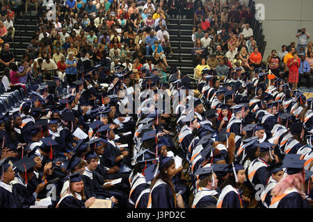 American high school graduation ceremony Stock Photo: 37272034 - Alamy