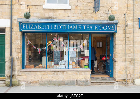 Window of Elizabeth Botham's Bakery and Cake Shop in Whitby with ...