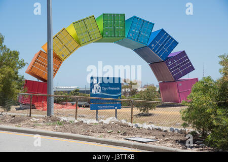 An urban sculpture installation on a shipping container by Street ...