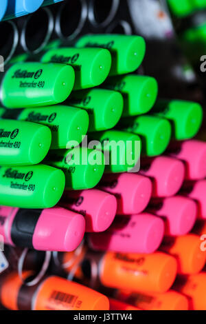 lot of felt-tip colour pens stack Stock Photo - Alamy