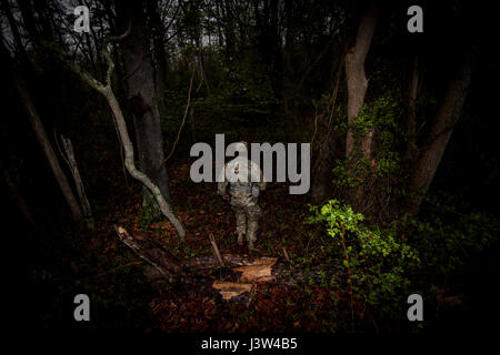 U.S. Army soldiers including the first group of women candidates ...