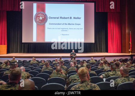 The Commandant of the Marine Corps addressed Marines, Sailors, and ...