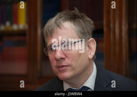 Alex Vines OBE - Head of Chatham House Africa programme Stock Photo - Alamy