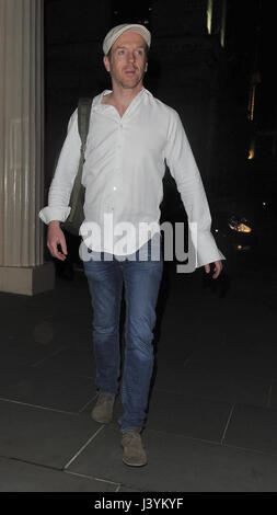 Damien Lewis at Haymarket Theatre Featuring: Damien Lewis Where: London ...