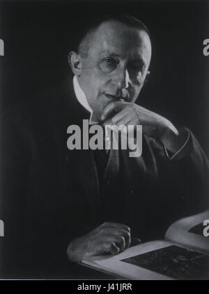 Max Bielschowsky cropped Stock Photo - Alamy