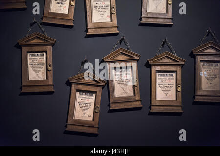 Educational Decrees, Making of Harry Potter, Warner Bros. Studio Tour ...