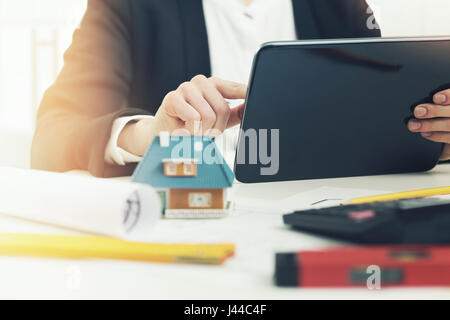 woman, model, design, project, concept, plan, draft, business dealings ...