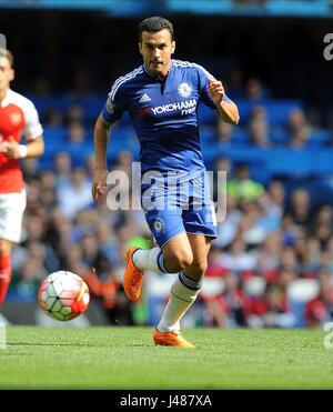 PEDRO OF CHELSEA CHELSEA V ARSENAL STAMFORD BRIDGE STADIUM LONDON ...