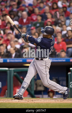 Seattle Mariners' Robinson Cano (22) and Dustin Ackley share ...