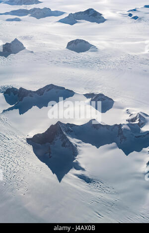 Greenland icecap - crevassed glacier view in summer Stock Photo - Alamy