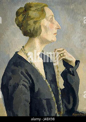 EDITH SITWELL British poet and writer photographed in 1937 Stock Photo ...
