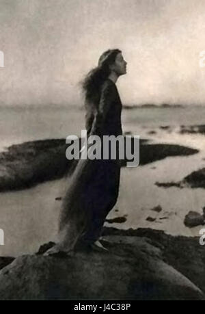 Clarence H. White, Rose Pastor Stokes, American, 1871 - 1925, 1909 ...