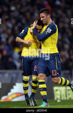 SANTI CAZORLA OLIVIER GIROUD MANCHESTER CITY V MANCHESTER CITY V ARSENAL ETIHAD STADIUM ...