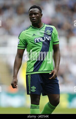 Victor Wanyama, Southampton Stock Photo - Alamy