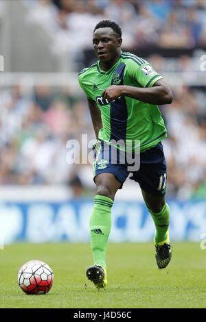 Victor Wanyama, Southampton Stock Photo - Alamy