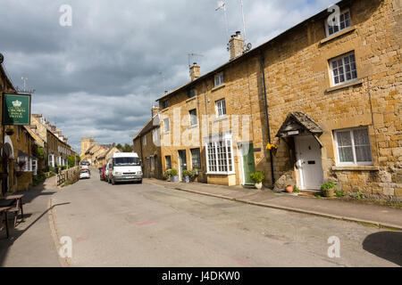 High Street, Blockley, Cotswold district of Gloucestershire, England ...