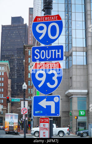 usa street-signs Interstate 90 west east Stock Photo - Alamy