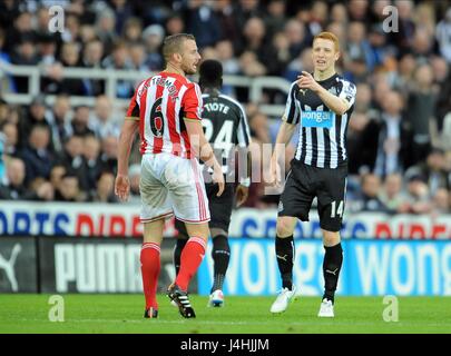 JACK COLBACK NEWCASTLE UNITED FC ST JAMES PARK NEWCASTLE ENGLAND 17 ...