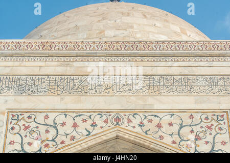 Close up view of the Taj Mahal's white ivory and marble detail, located ...