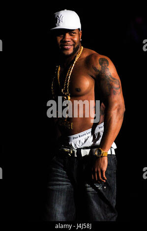 Rapper Flo Rida performing at the 2008 102.7 KISS FM Wango Tango ...