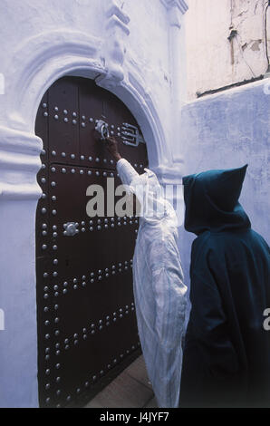 Wooden structure of an old gate on a Baroque building in Sopron ...