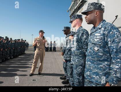 SAN DIEGO (Nov. 10, 2016) Capt. Michael Ruth, Commanding Officer of ...