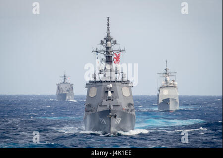 PHILIPPINE SEA (Nov. 11, 2016) The Japan Maritime Self-Defense Force ...
