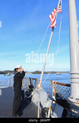 Sailors aboard USS Donald Cook (DDG 75) draw out the nixie system as ...