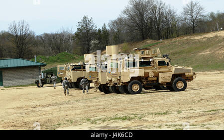 Soldiers with the 467th Engineer Battalion of Millington, Tenn., use ...