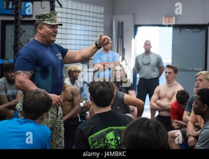 170223-N-BK384-093 SEMMES, Ala. (Feb. 23, 2017) Chief Petty Officer ...