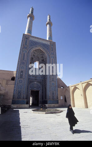 Iran, Kerman, woman with chador Stock Photo - Alamy