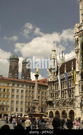 Marienplatz with city hall and towers of the Church of Our Lady, Munich ...