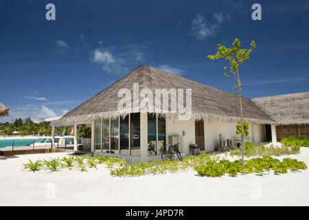 diving school at holiday resort island of villivaru maldives Stock ...