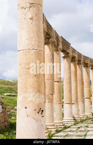 Curved Columns: The curving but massive architecture of this stone ...