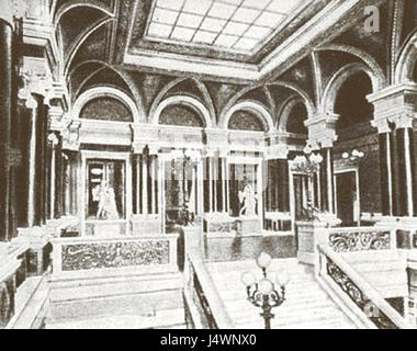 Warsaw Kronenberg Palace - staircase Stock Photo - Alamy