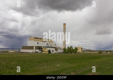 Sheerness Generating Station coal power plant Stock Photo - Alamy